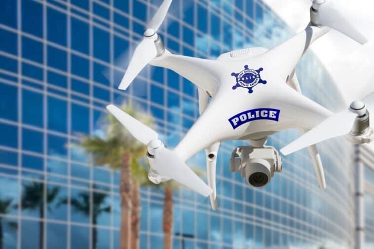 How Does Technology Help Law Enforcement? - eLawTalk