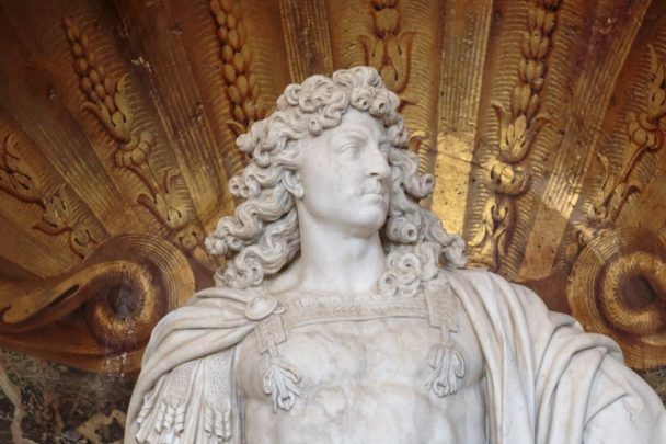 Aristocracy vs. Oligarchy: What’s the Difference? – eLawTalk