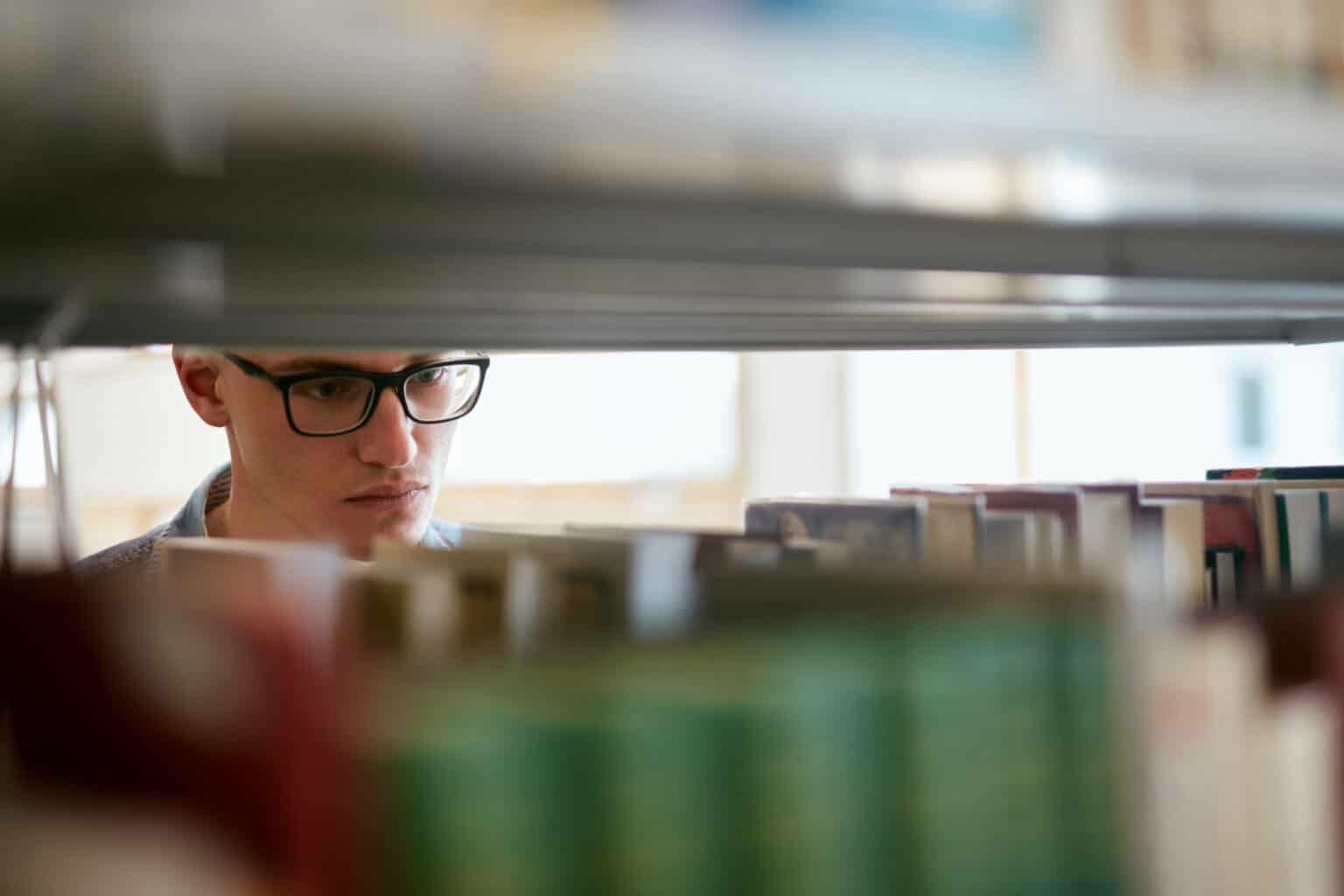 How to Become a Paralegal (Steps and Requirements by State) – eLawTalk